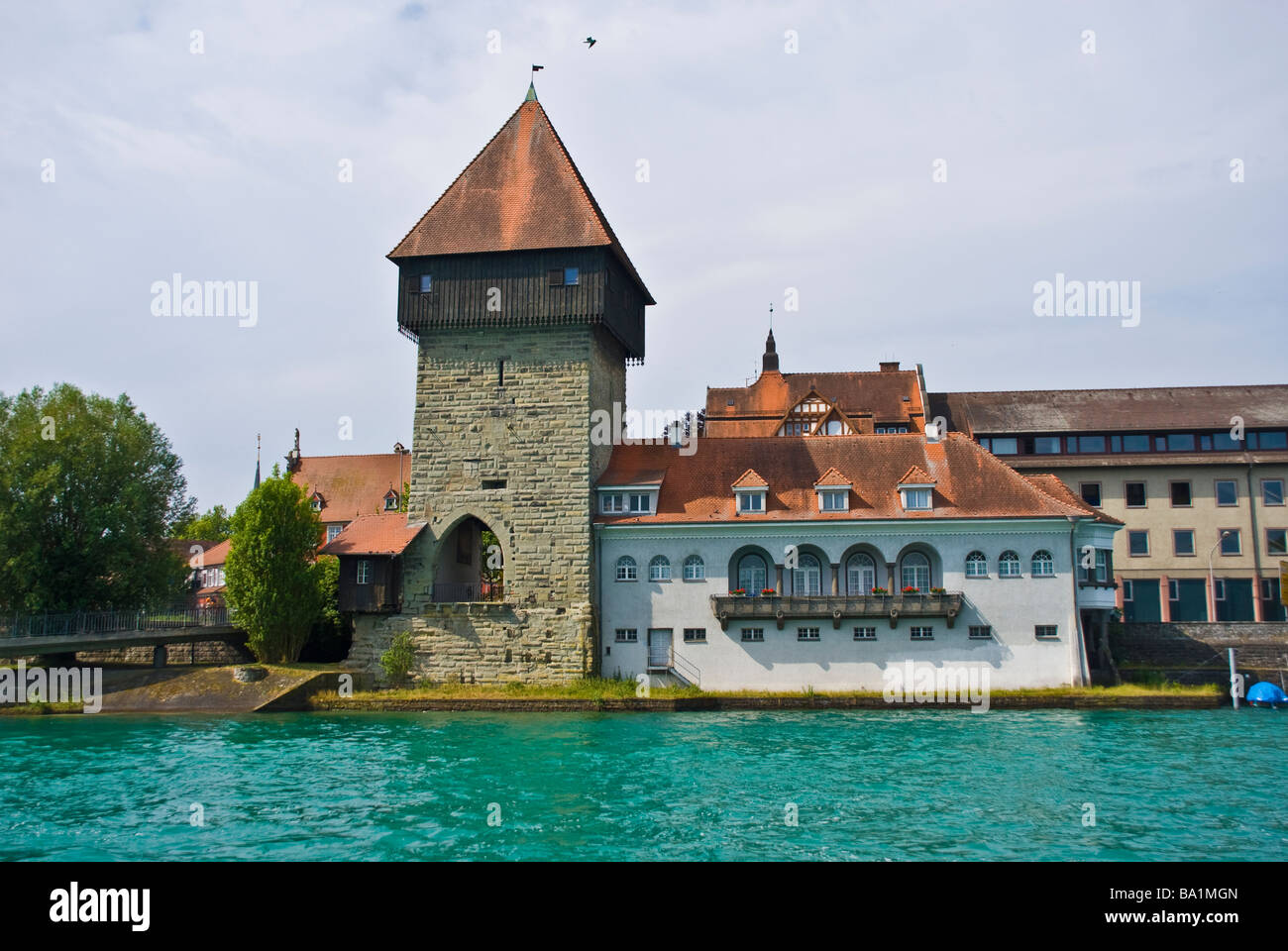 La tour du Rhin Lac de Constance Constance Allemagne | Rheintorturm ...