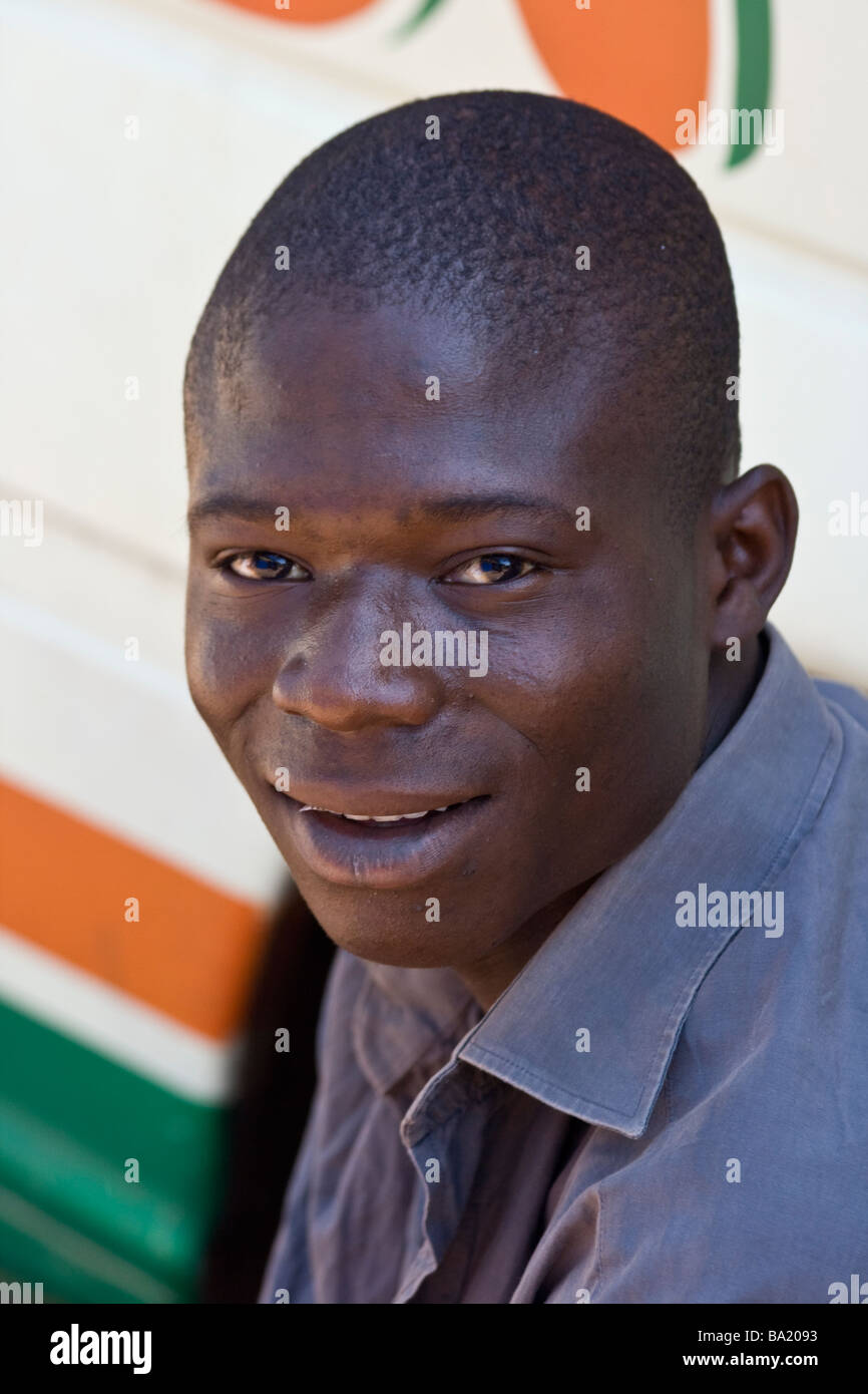 Black malian young person Banque de photographies et d’images à haute ...
