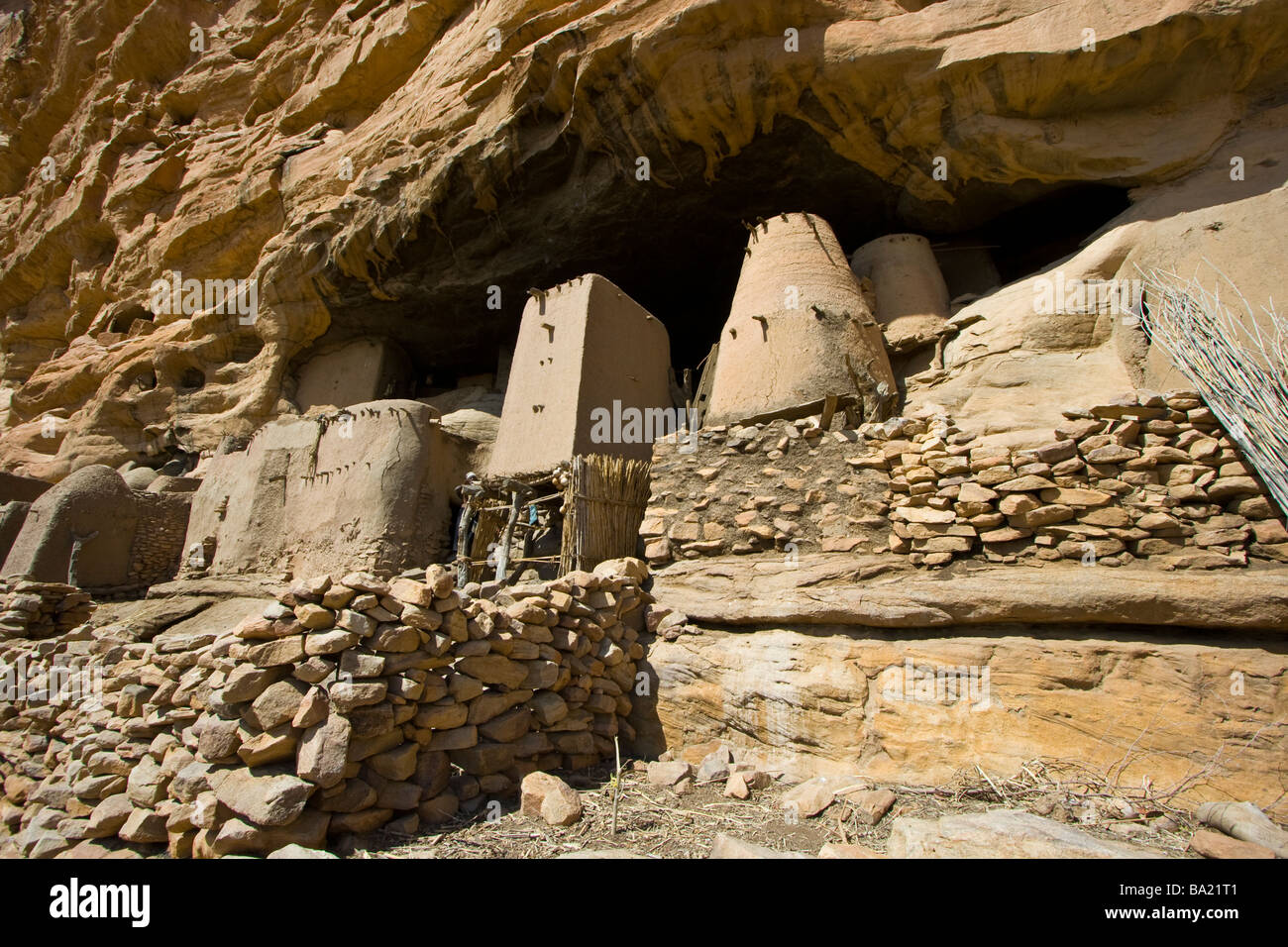 Ireli village dogon mali Banque de photographies et d’images à haute ...
