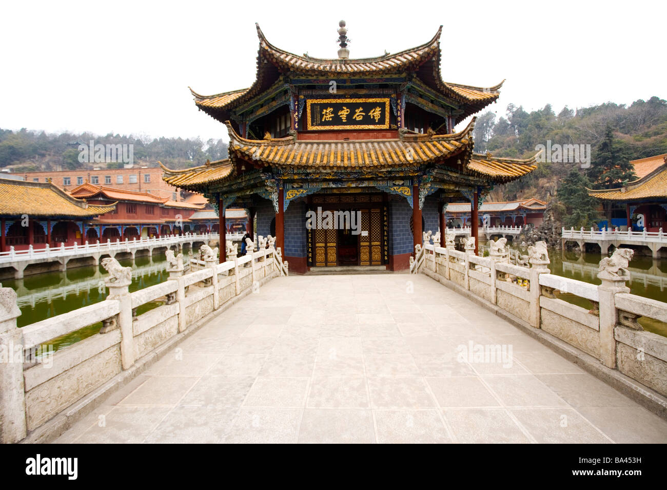 China kunming yunnan temple Banque de photographies et d’images à haute ...
