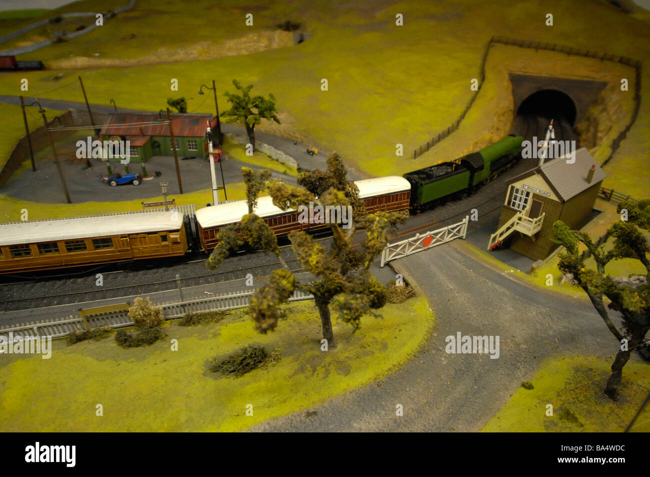 Hornby train Banque de photographies et d’images à haute résolution - Alamy