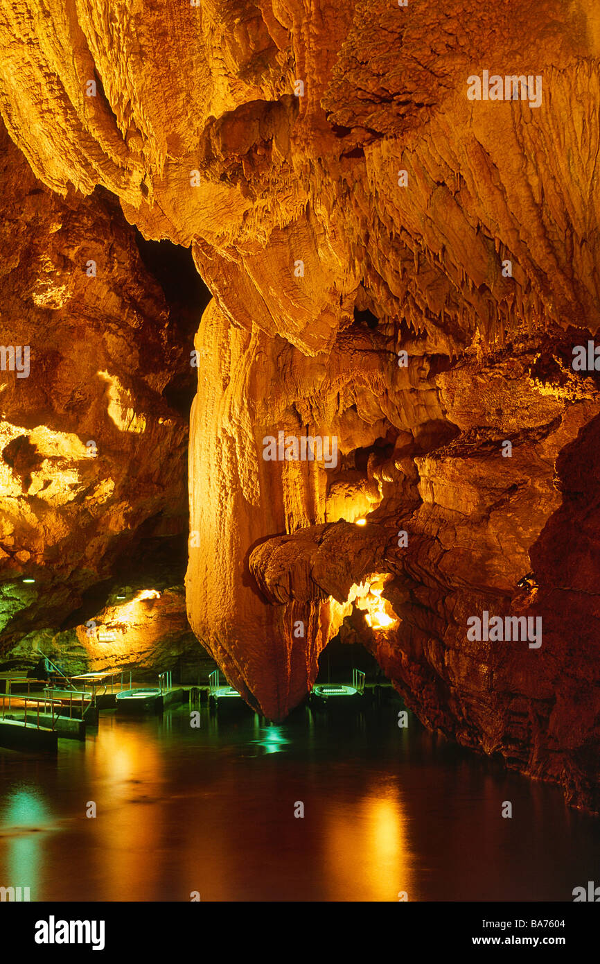 Cave Gouffre De Padirac Banque d'image et photos - Alamy