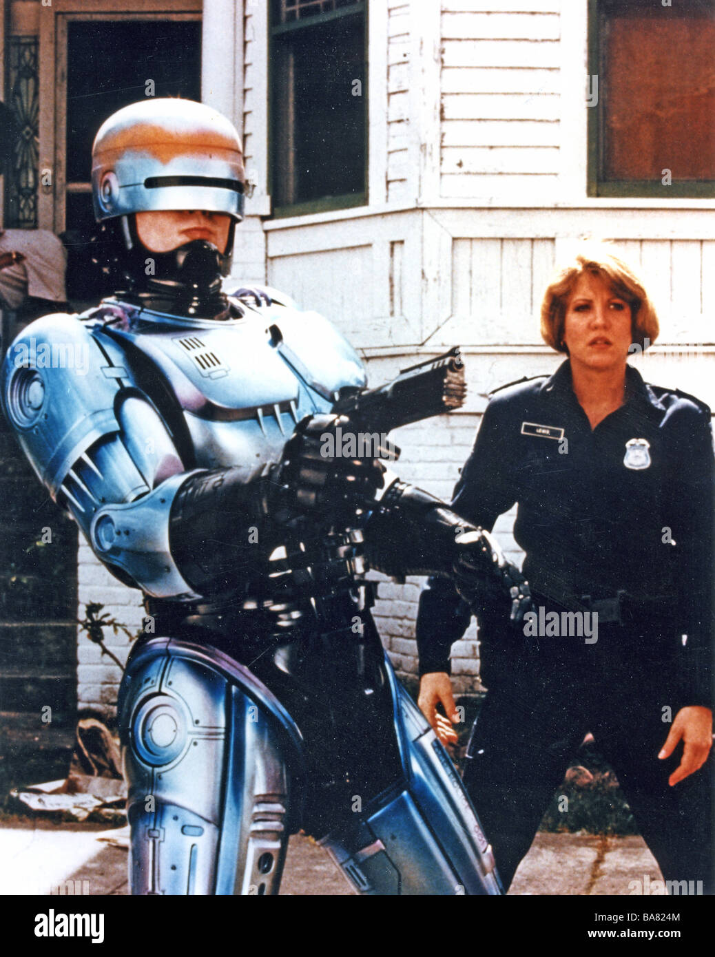 Robocop 1987 Nancy Allen Banque d'image et photos - Alamy
