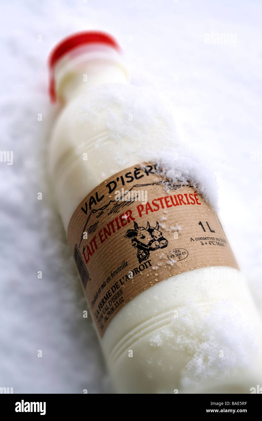 étiquette lait Banque de photographies et d’images à haute résolution ...