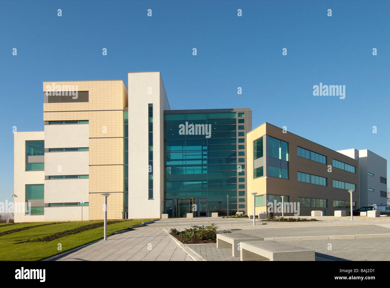 Modern college Banque de photographies et d’images à haute résolution ...