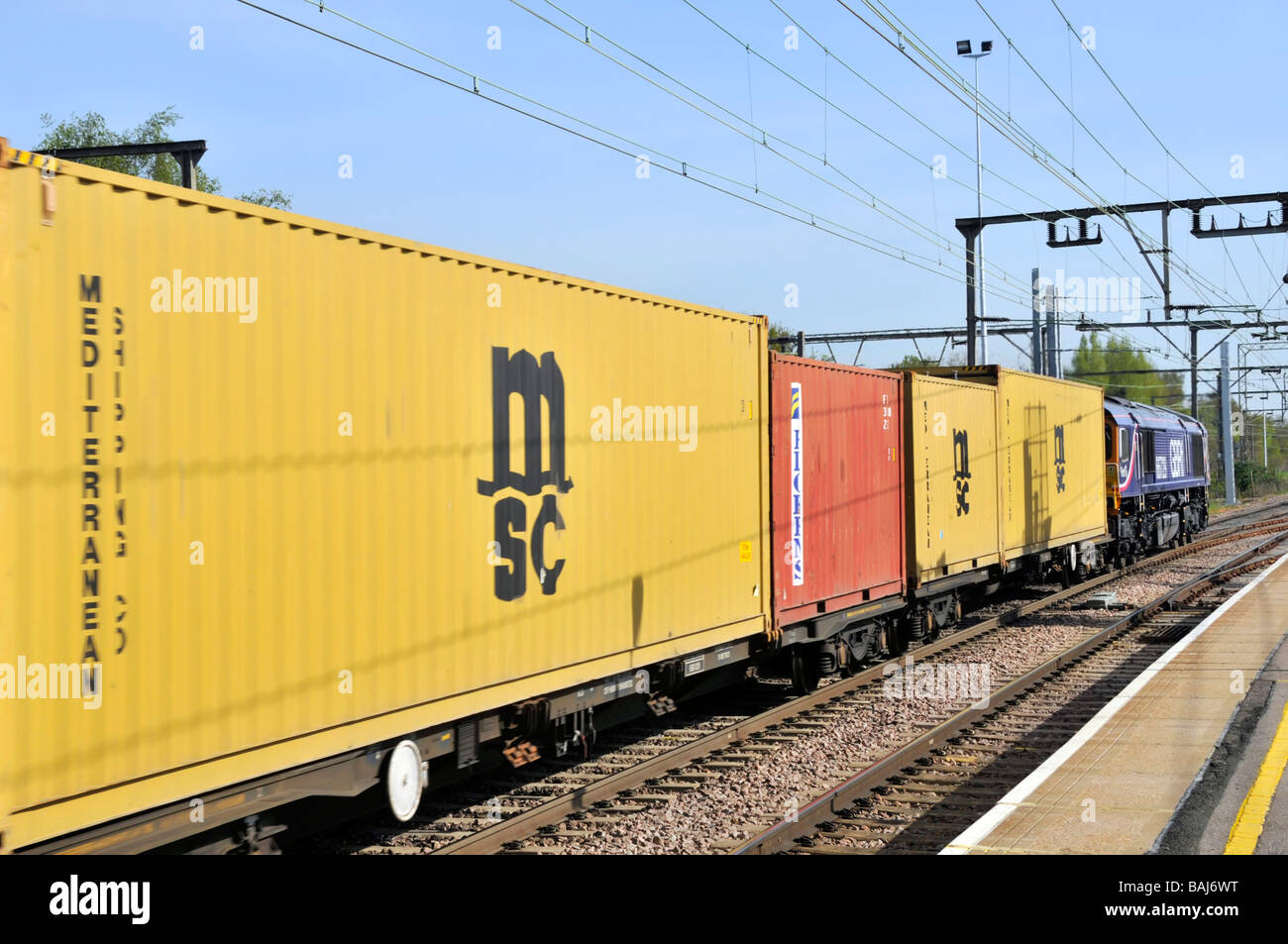 Uk freight train Banque de photographies et d’images à haute résolution ...