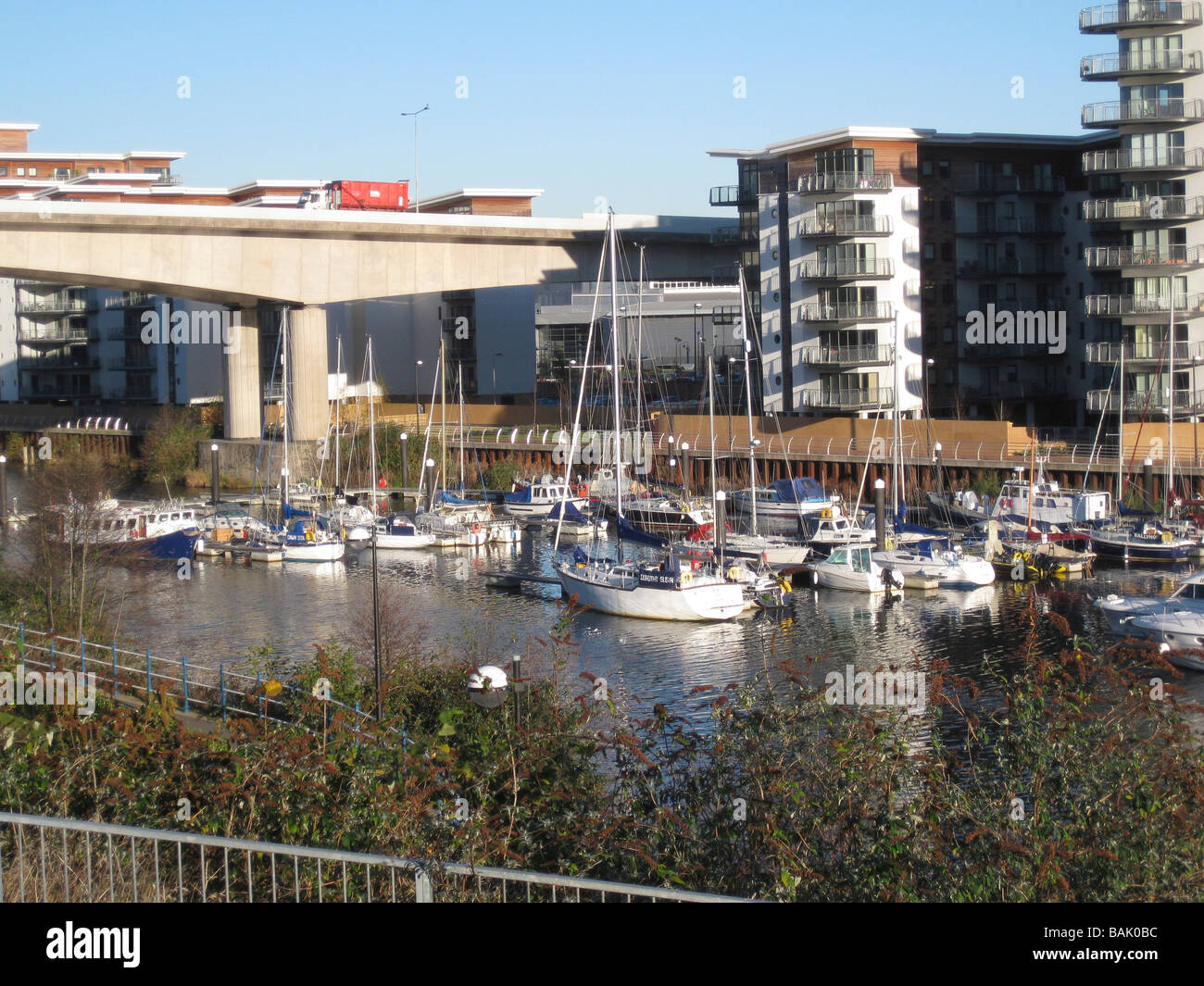 Cardiff bay tours Banque de photographies et d’images à haute ...
