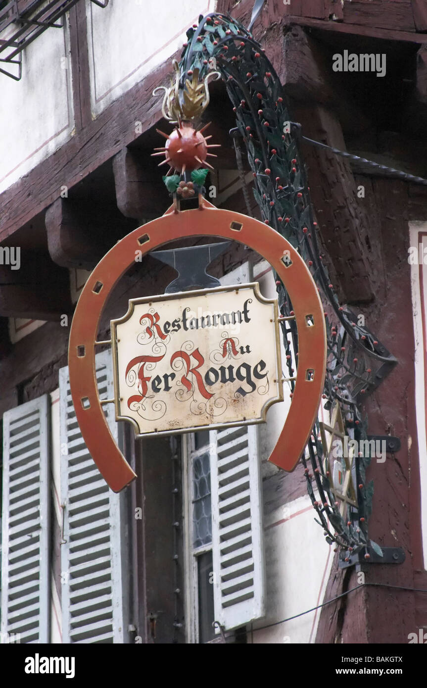 Restaurant au fer rouge Banque de photographies et d’images à haute ...