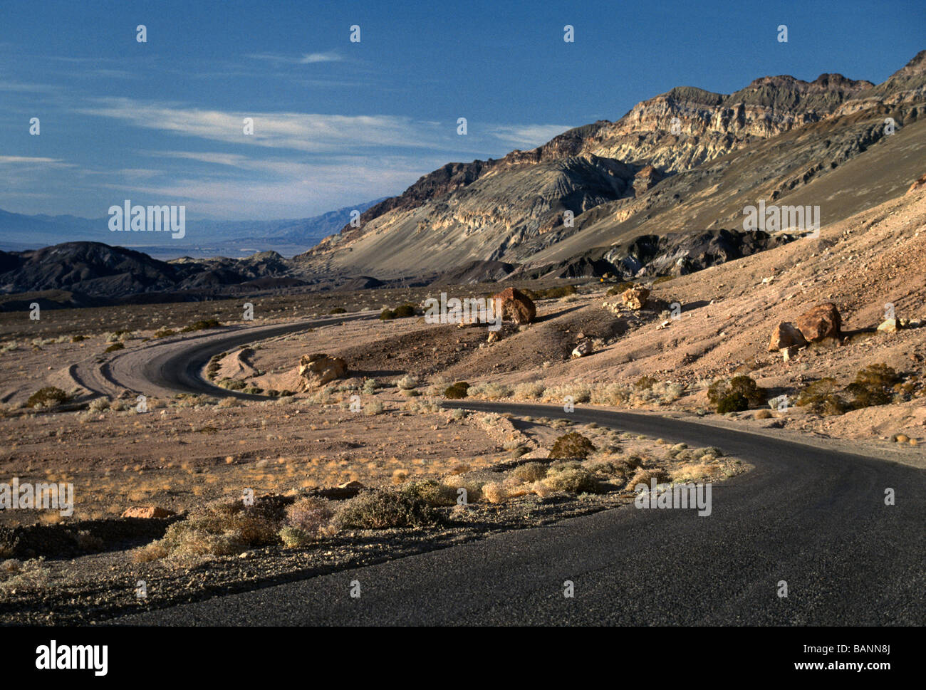 Route nationale 14 Banque de photographies et d’images à haute ...