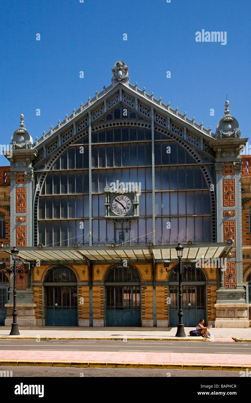 Ancienne Gare Ferroviaire De Bâtiment Nouveau Almeria Andalousie