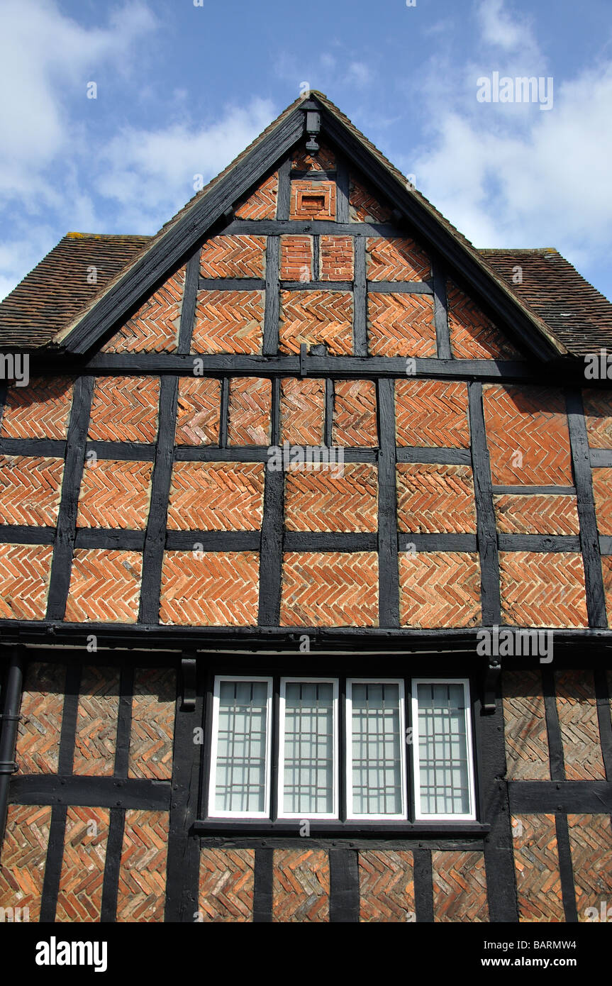 Détail de la brique sur le mur de colombages Spread Eagle Hotel, West ...