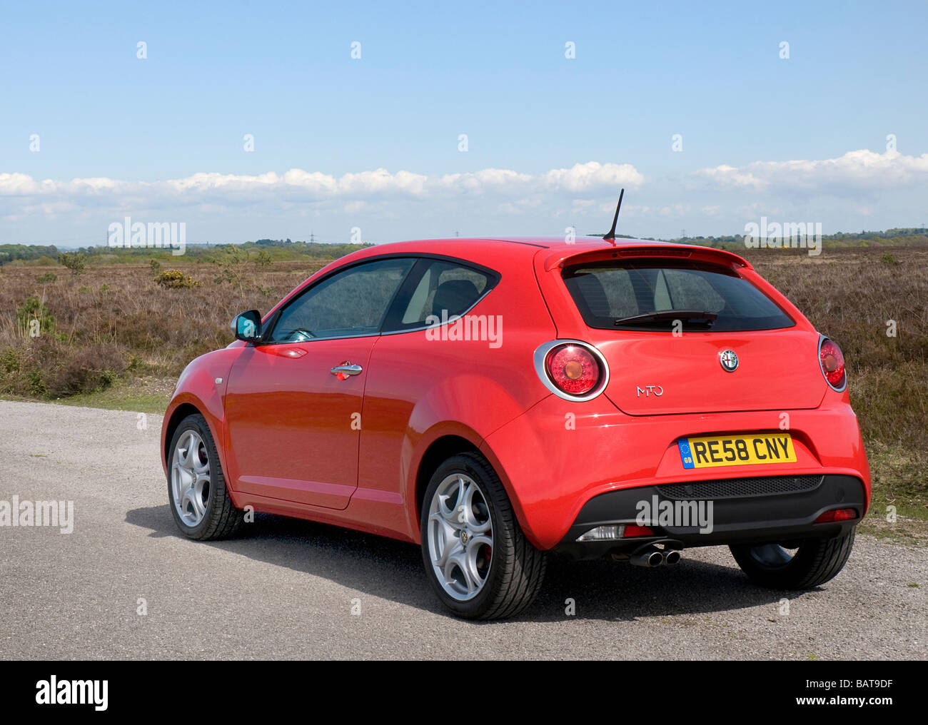 Alfa romeo mito Banque de photographies et d’images à haute résolution ...