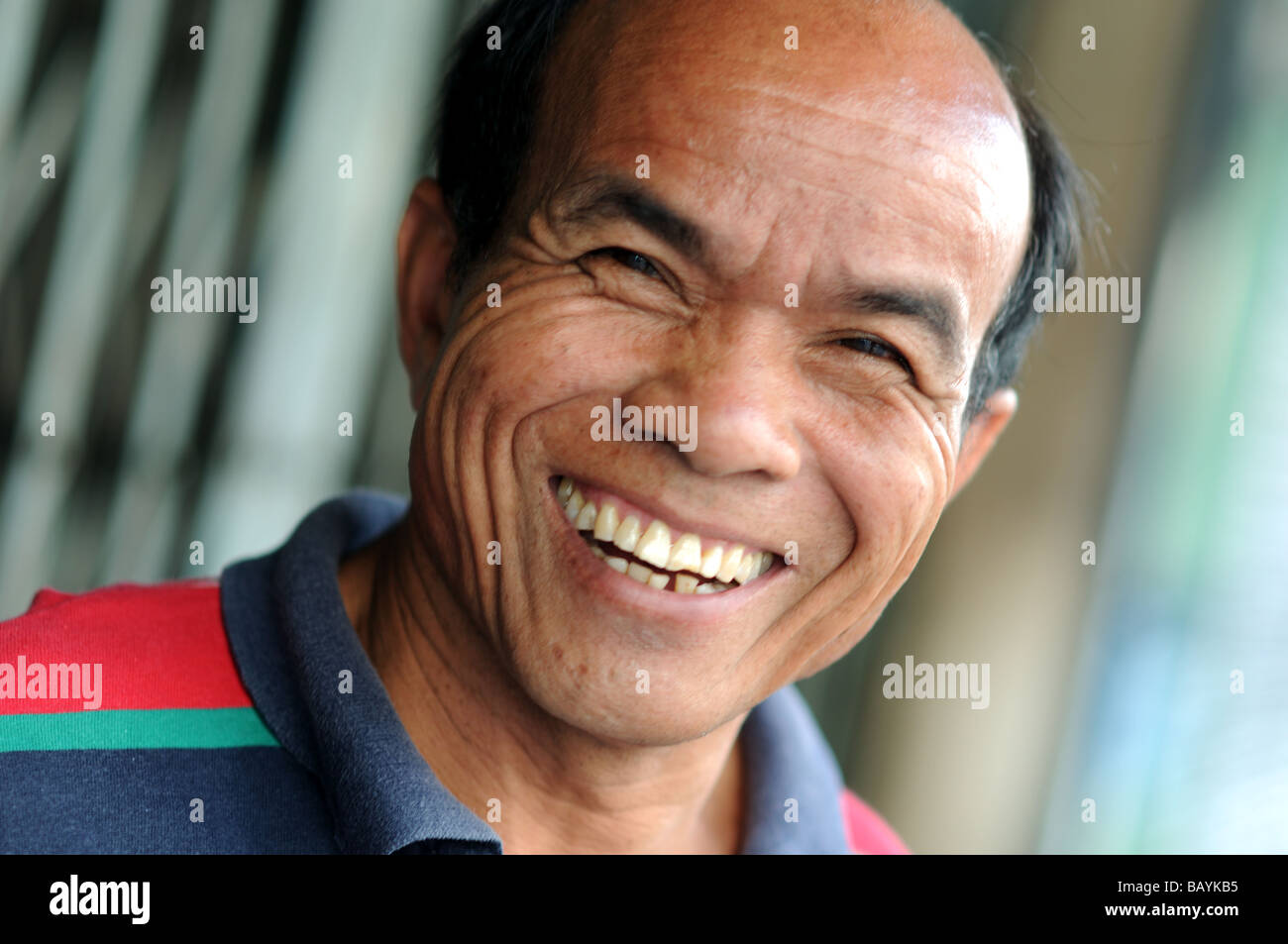 Happy smiling thai man thailand Banque de photographies et d’images à ...
