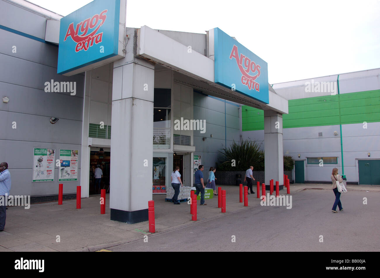 Super u logo Banque de photographies et d’images à haute résolution - Alamy