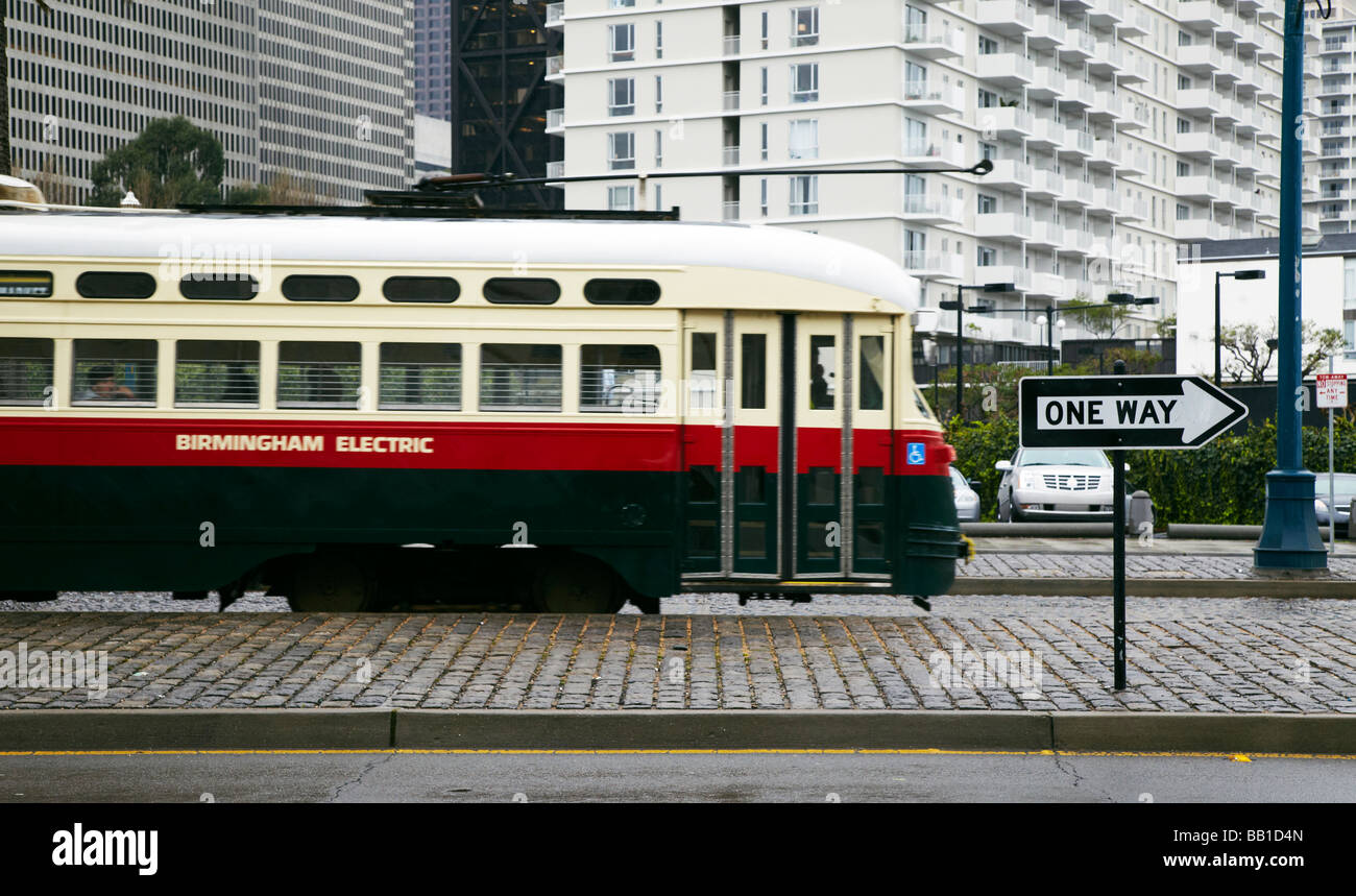 Tram vert san fran Banque de photographies et d’images à haute ...
