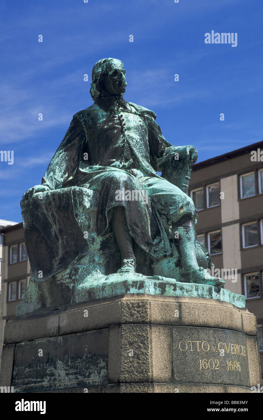 Otto von guericke monument Banque de photographies et d’images à haute résolution - Alamy