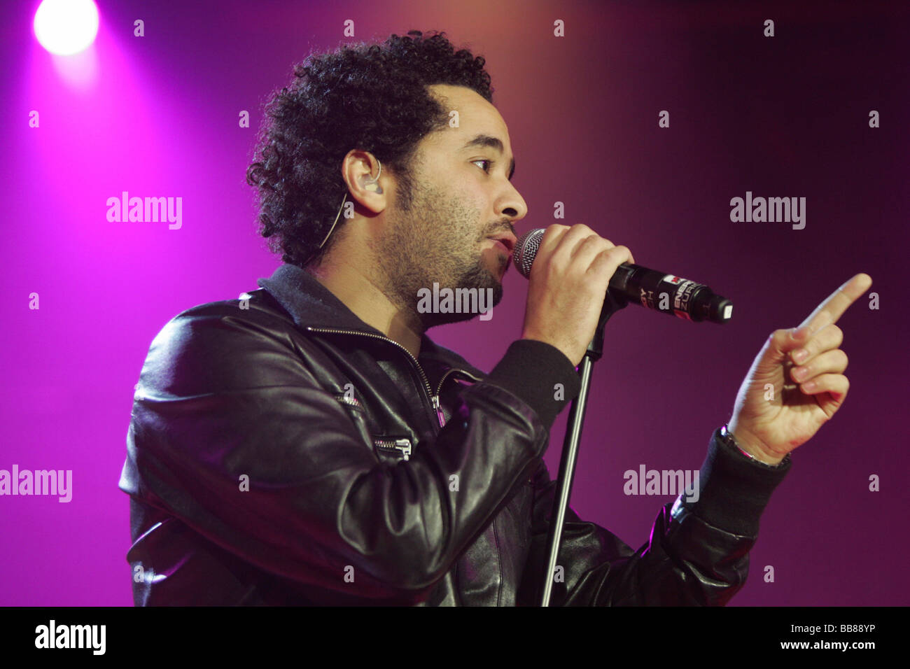 Adel Tawil, chanteur leader de l'und de la musique allemande, de l'ICH ...