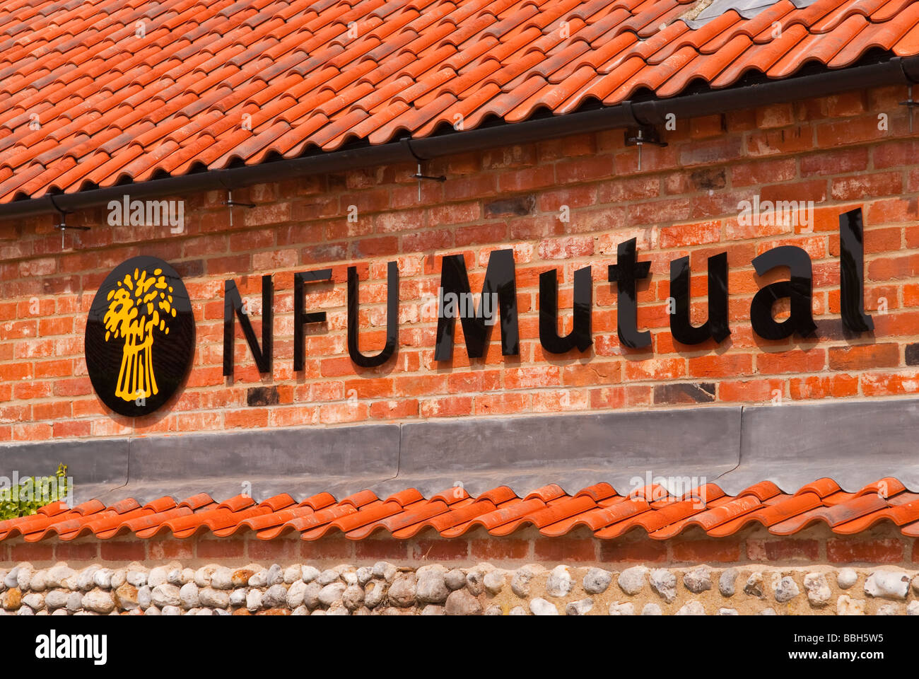 Logo nfu mutual Banque de photographies et d’images à haute résolution ...