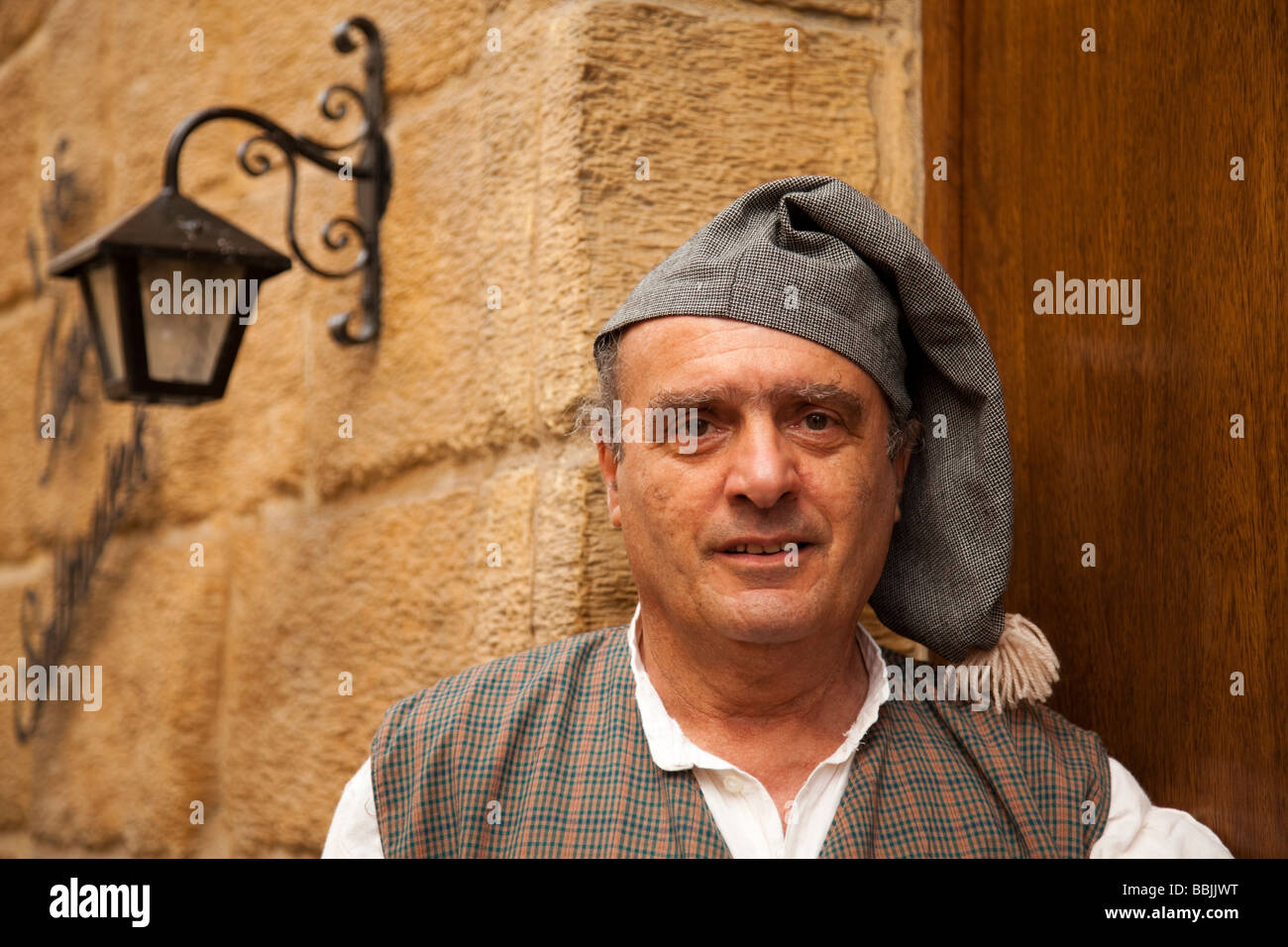Maltese man in traditional costume Banque de photographies et d’images ...