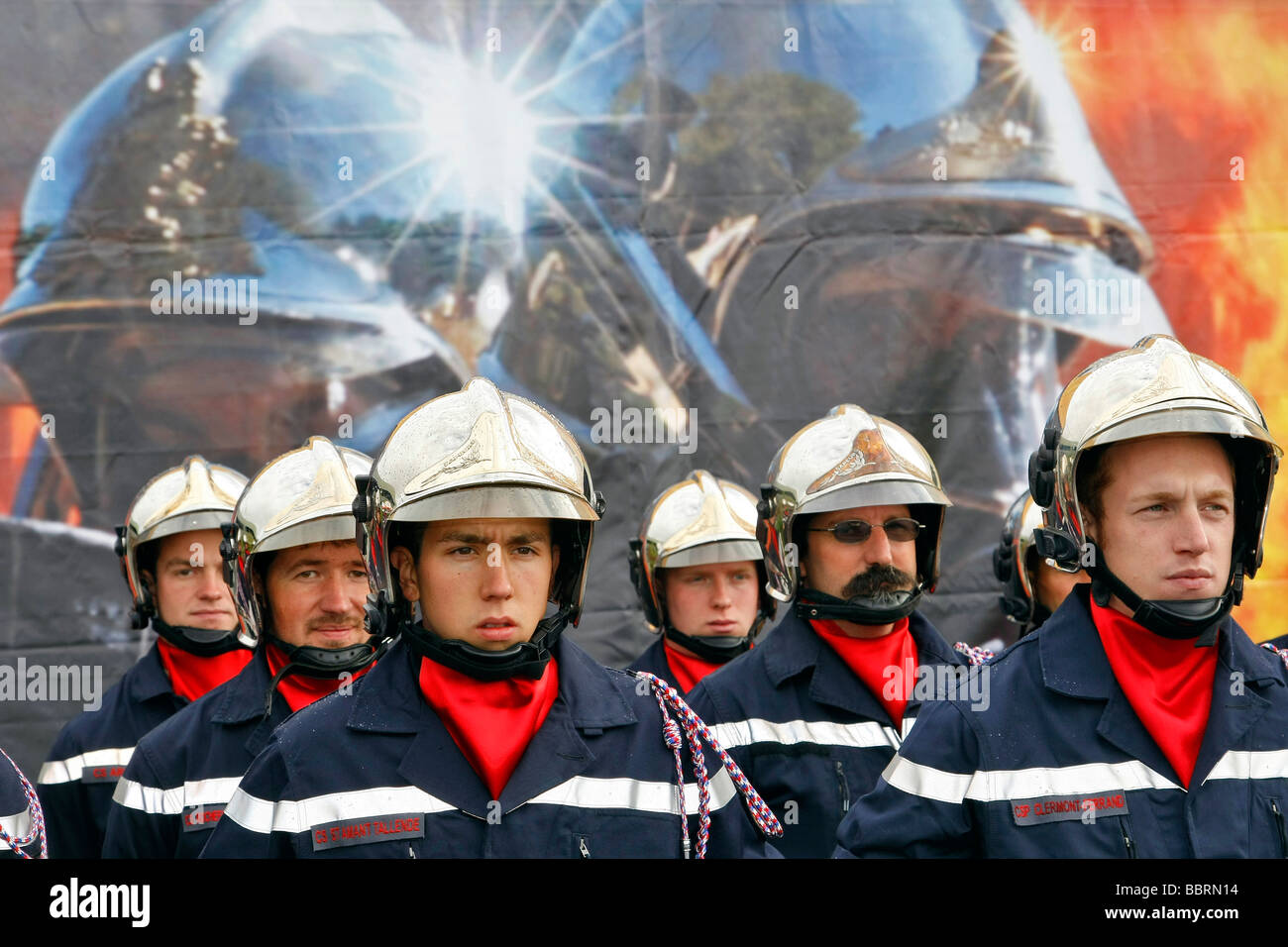 Les pompiers français LORS DE L'INAUGURATION DU 114ème CONGRÈS DES ...