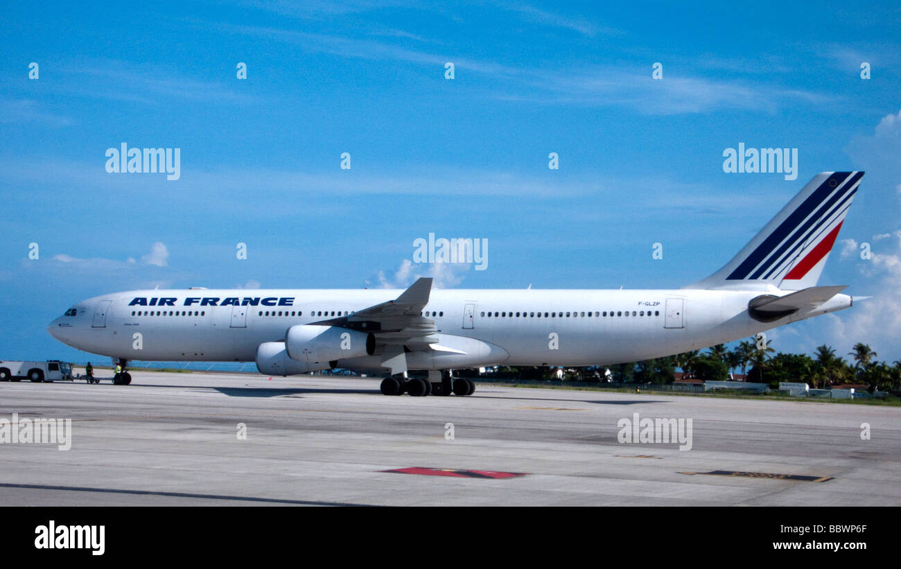 Air france a340 Banque de photographies et d’images à haute résolution ...