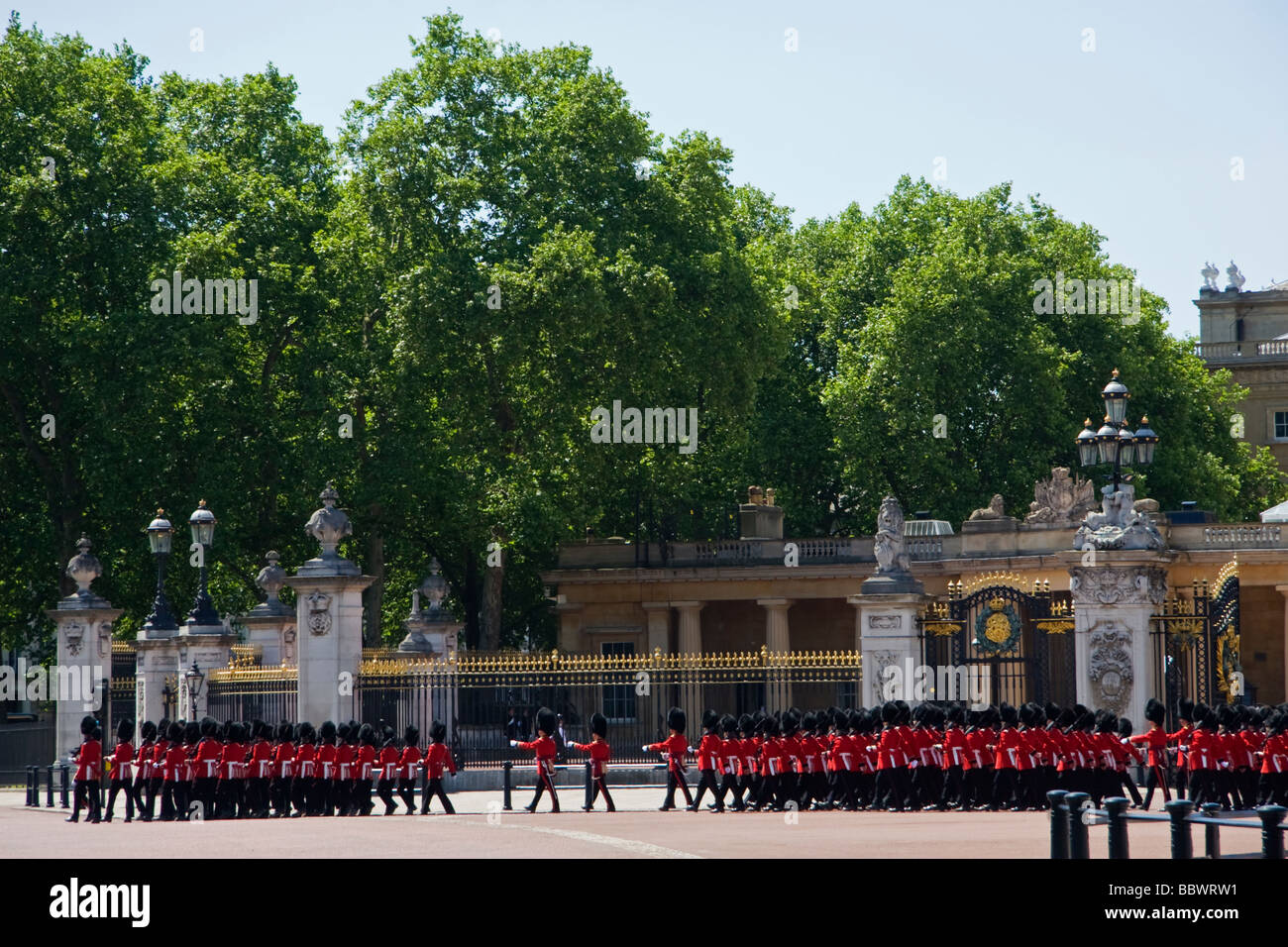 Buckingham palace parade Banque de photographies et d’images à haute ...
