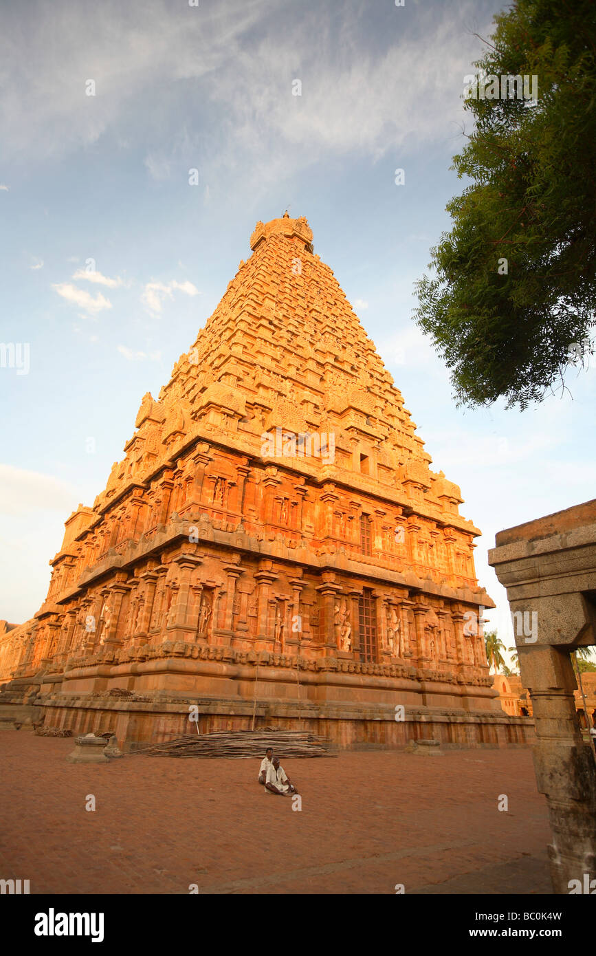Tanjore temple inside Banque de photographies et d’images à haute ...