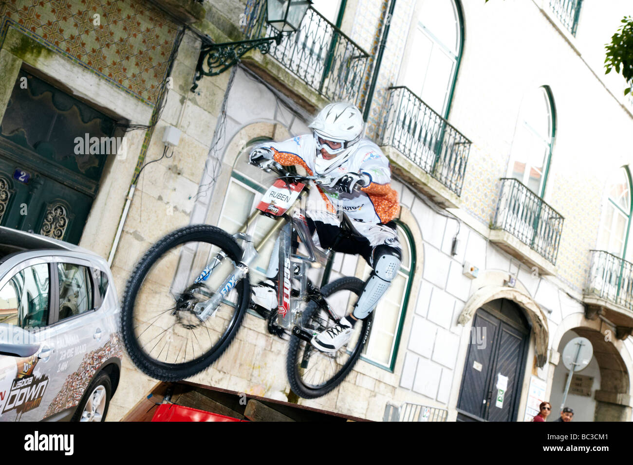 Vélo de course Banque de photographies et d’images à haute résolution ...