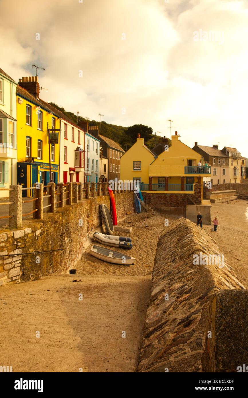 Kingsand harbor Banque de photographies et d’images à haute résolution ...