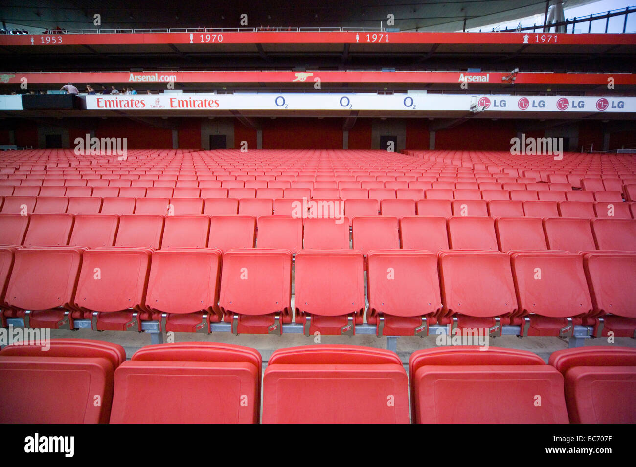 Arsenal seating Banque de photographies et d’images à haute résolution ...