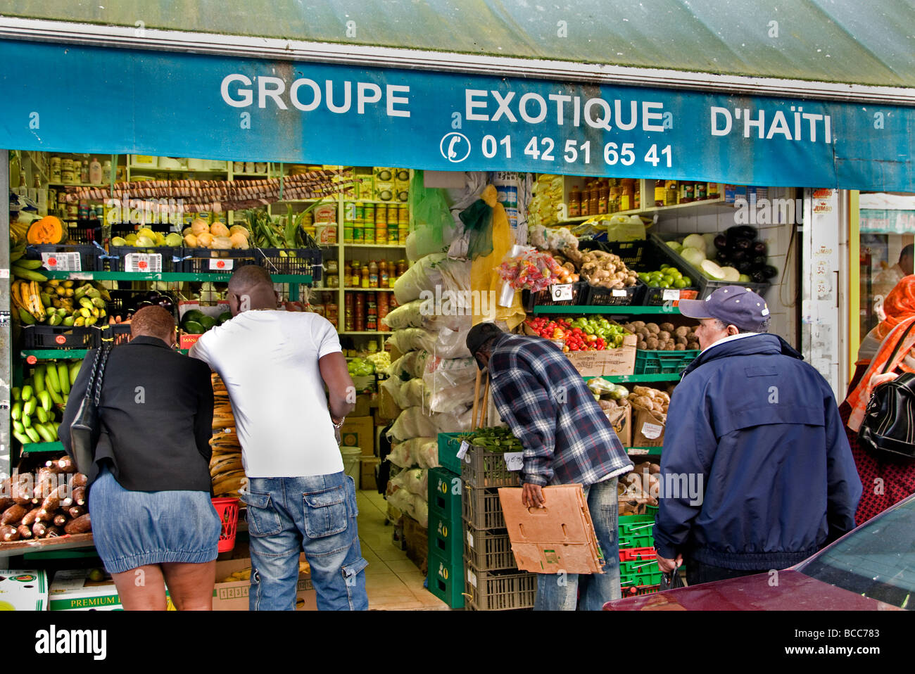 Barbes Paris Banque d'image et photos - Alamy