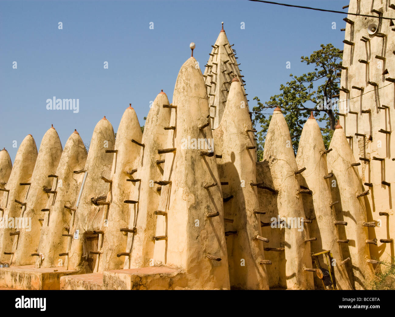 Le Burkina Faso. Sahel. Grande mosquée de Bobo-Dioulasso. L ...