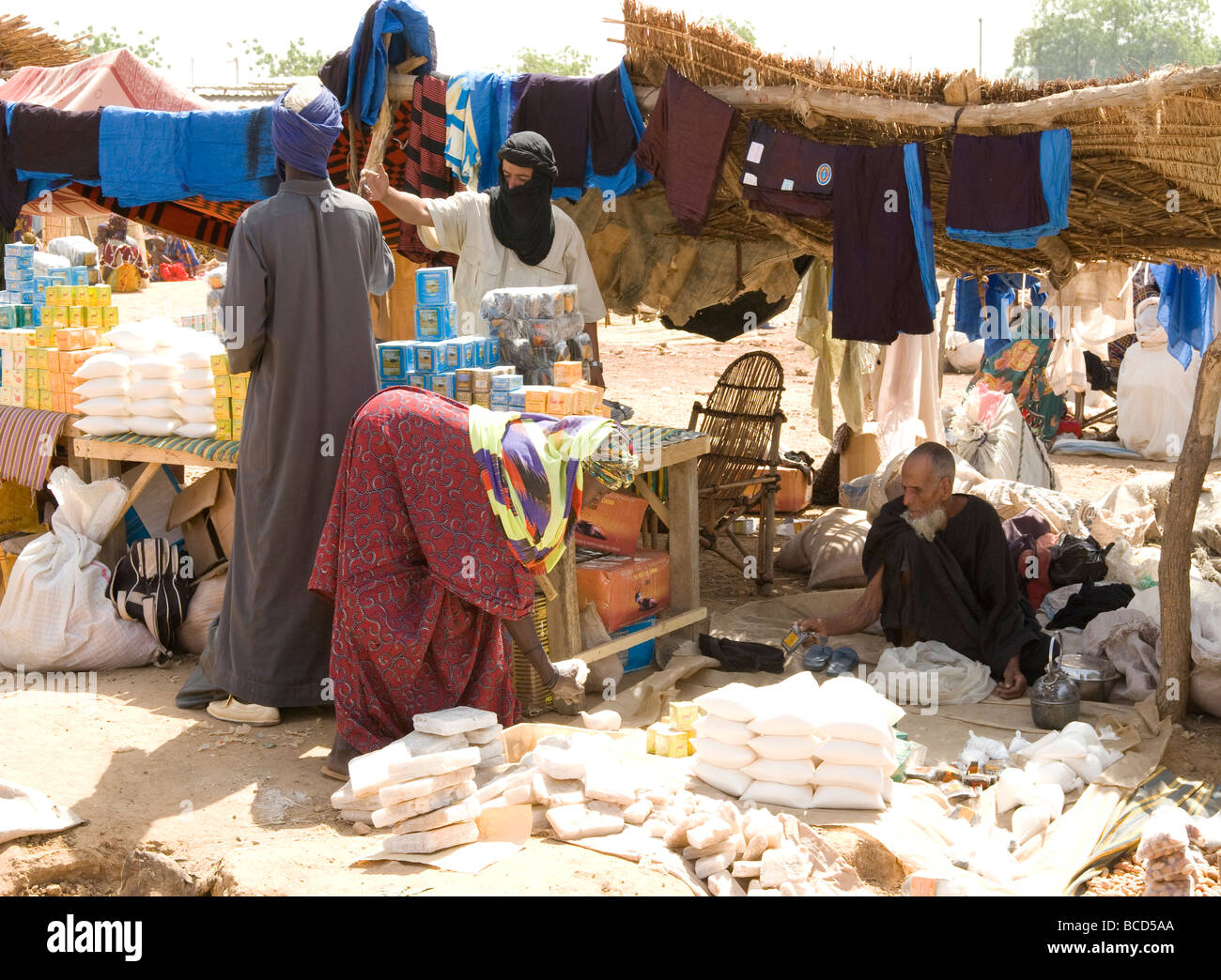 Le Burkina Faso. Sahel. Marché hebdomadaire de Gorom-Gorom Photo Stock ...