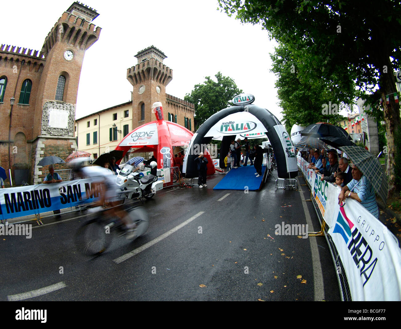 Vélo italien Banque de photographies et d’images à haute résolution - Alamy