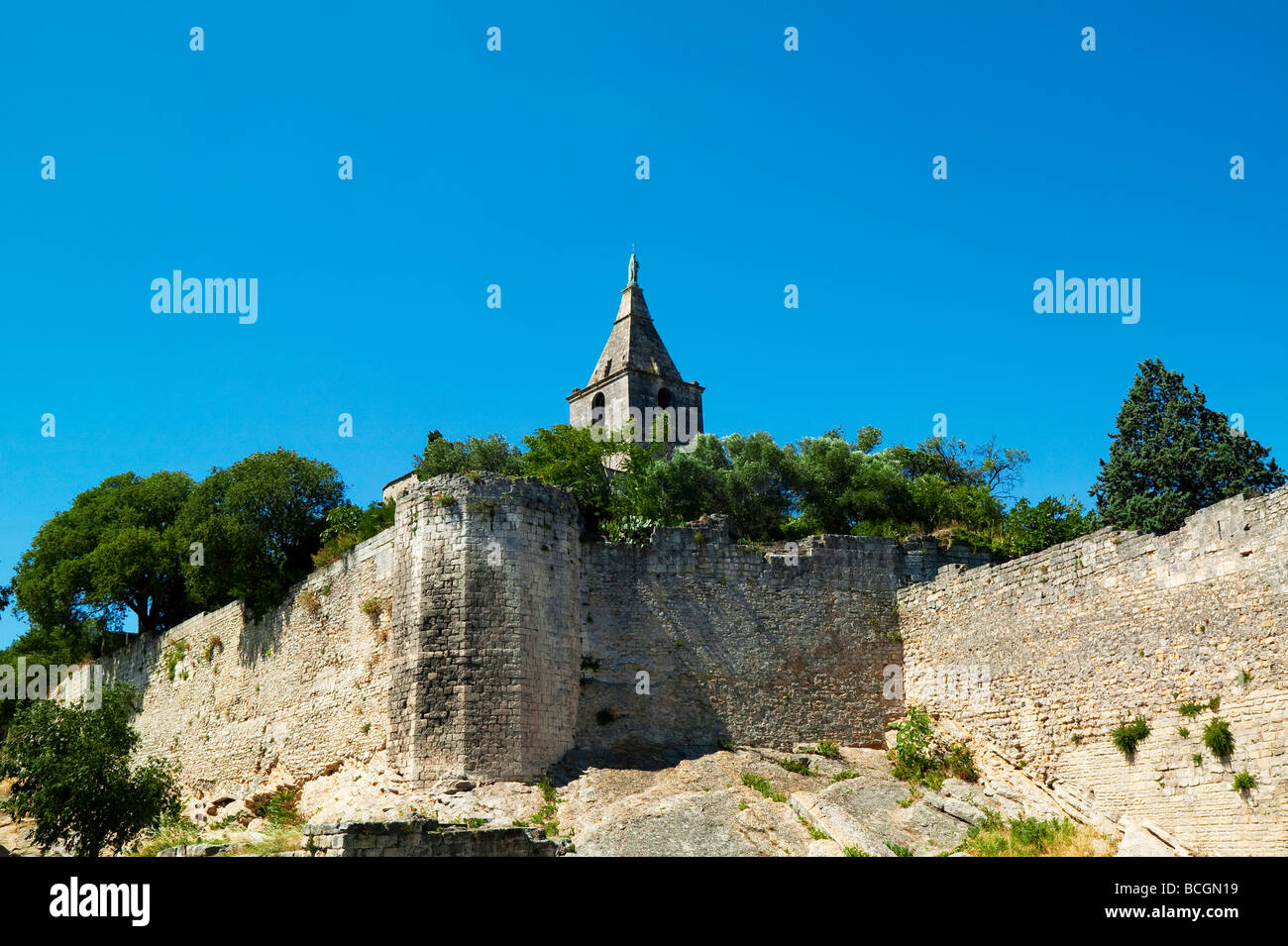 Fortification arles Banque de photographies et d’images à haute ...