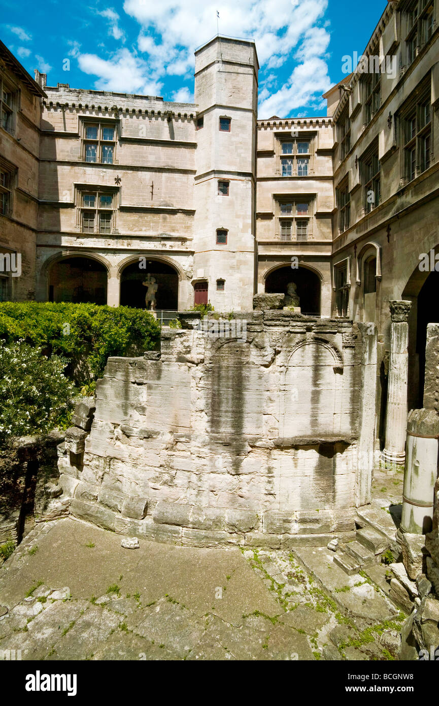 Arlaten Museum Banque d'image et photos - Alamy