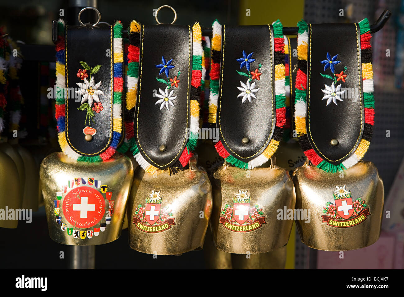 Cloches De Vaches Suisses Banque d'image et photos - Alamy