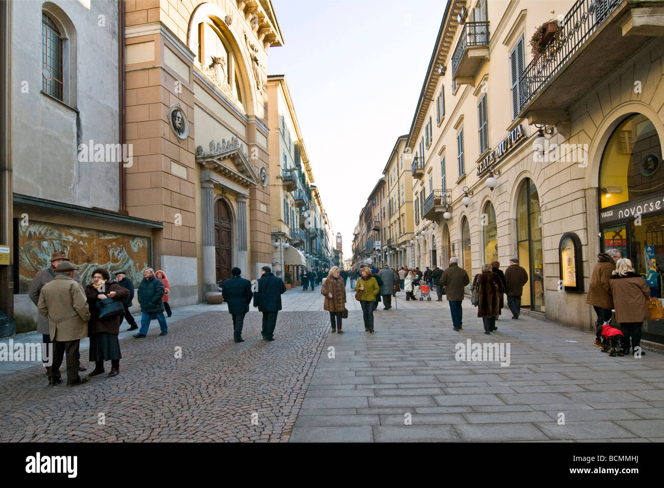 Novara en italie Banque de photographies et d’images à haute résolution ...