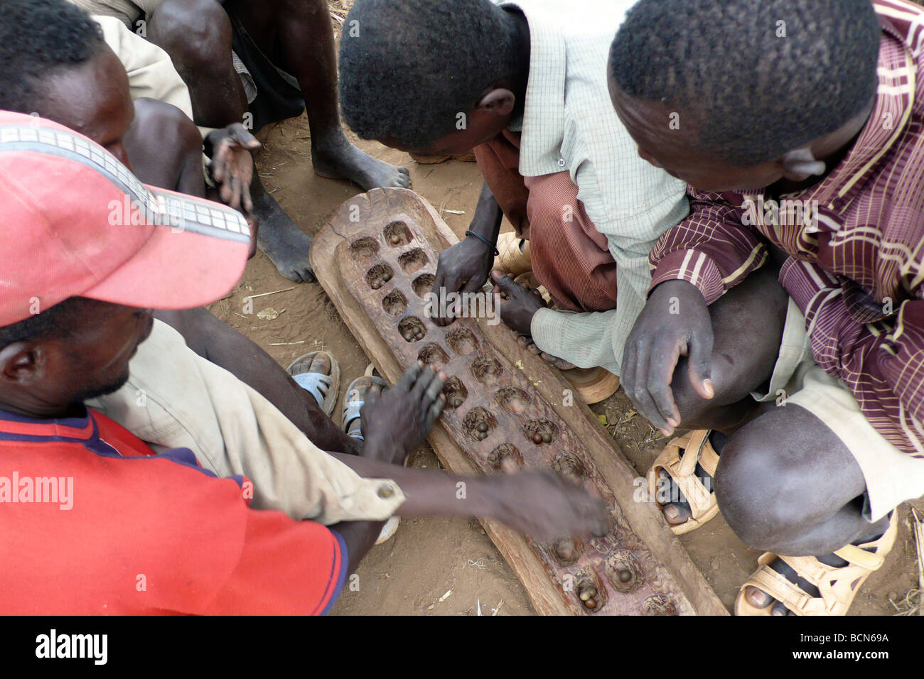 Omo valley ethiopie afrique galeb homme Banque de photographies et d ...