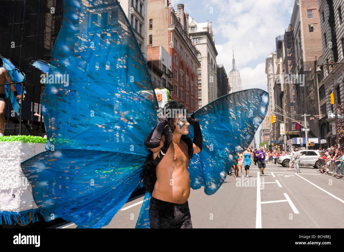 Gay costume Banque de photographies et d’images à haute résolution - Alamy