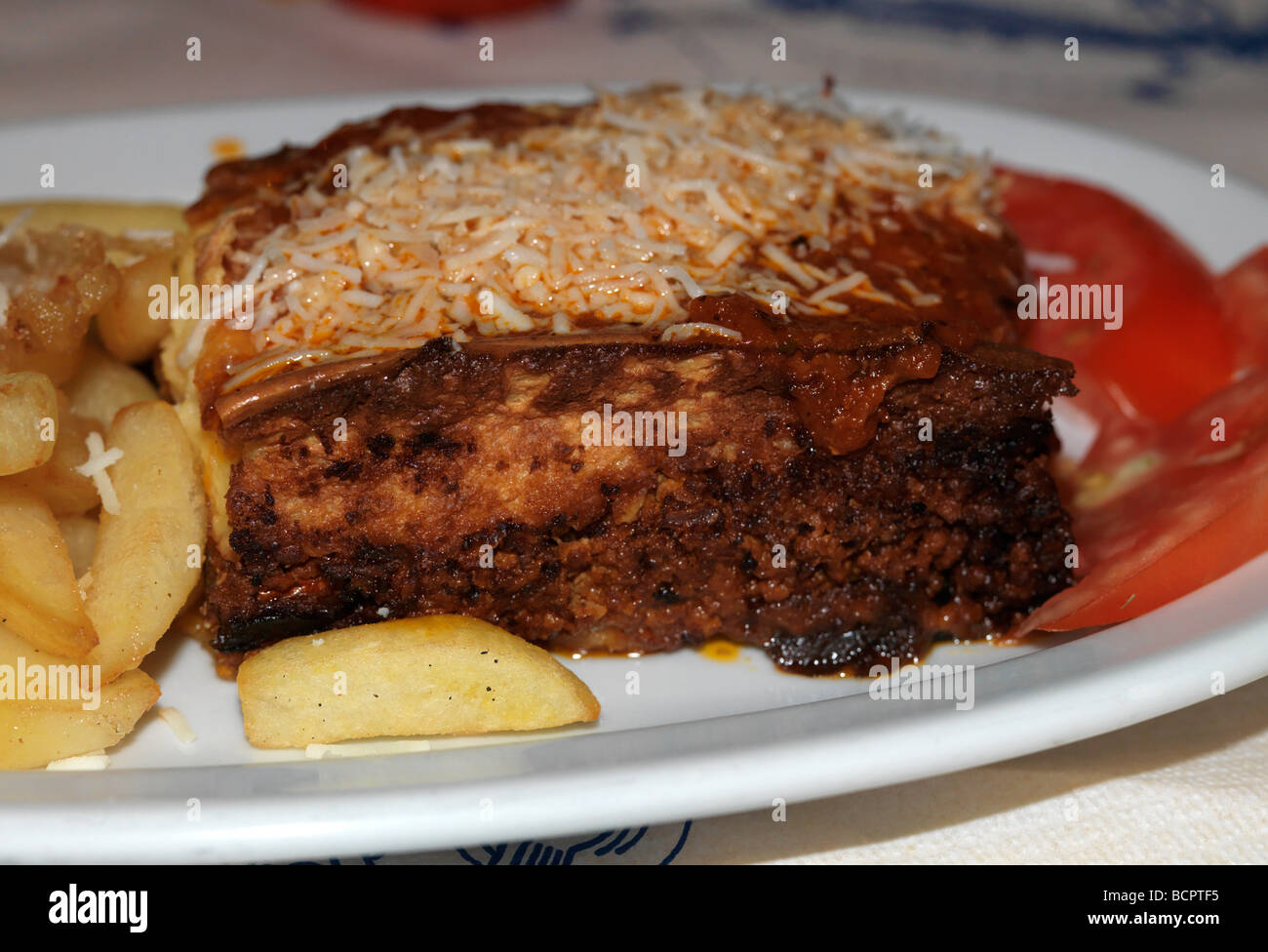 Food samos greece traditional Banque de photographies et d’images à ...