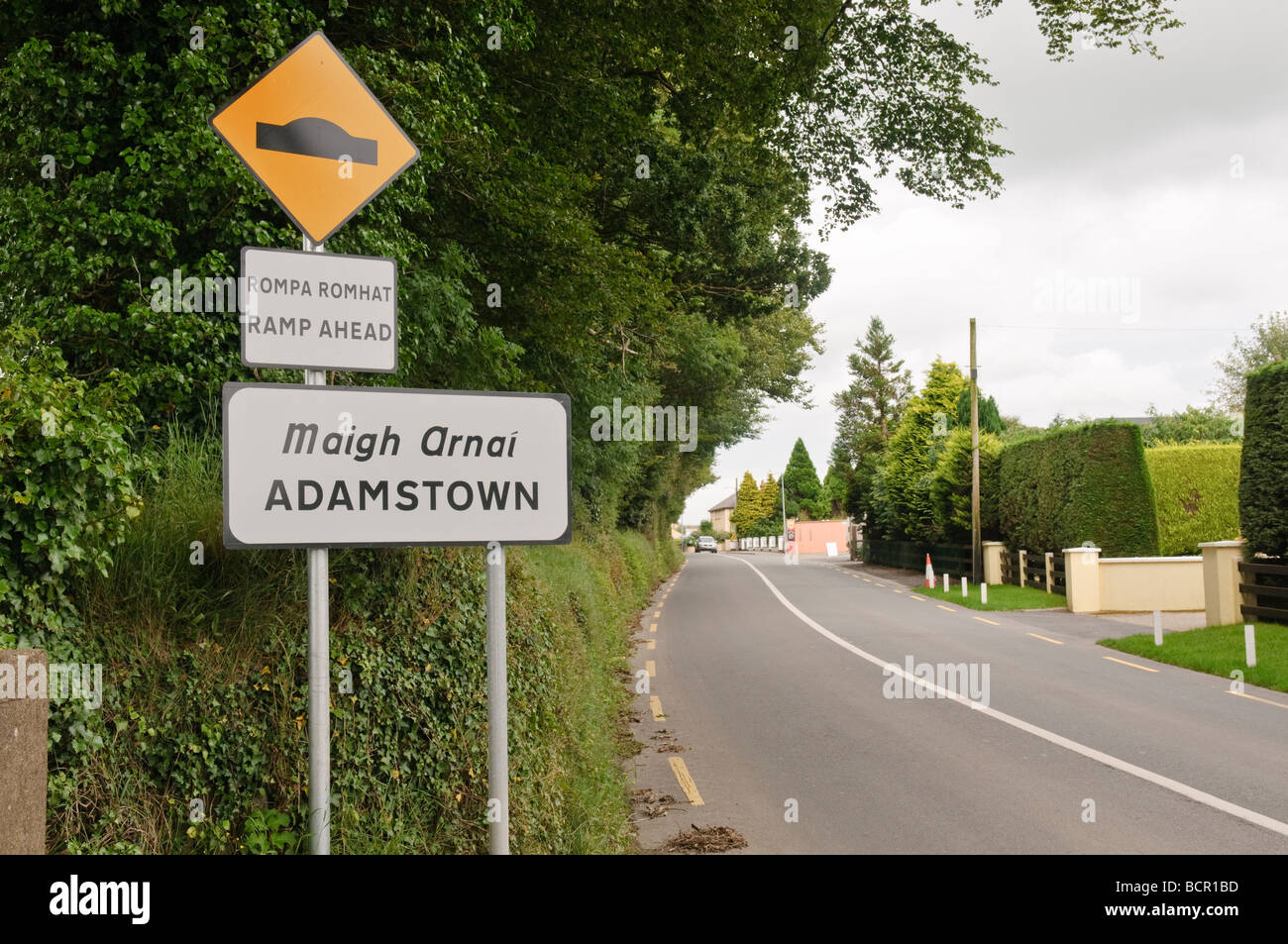 Multilingual signage tourist Banque de photographies et d’images à ...