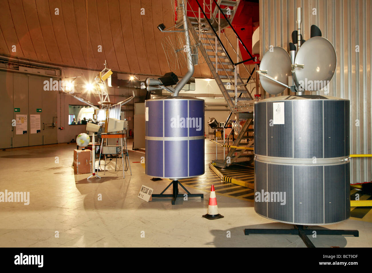 Intelsat iva Banque de photographies et d’images à haute résolution - Alamy