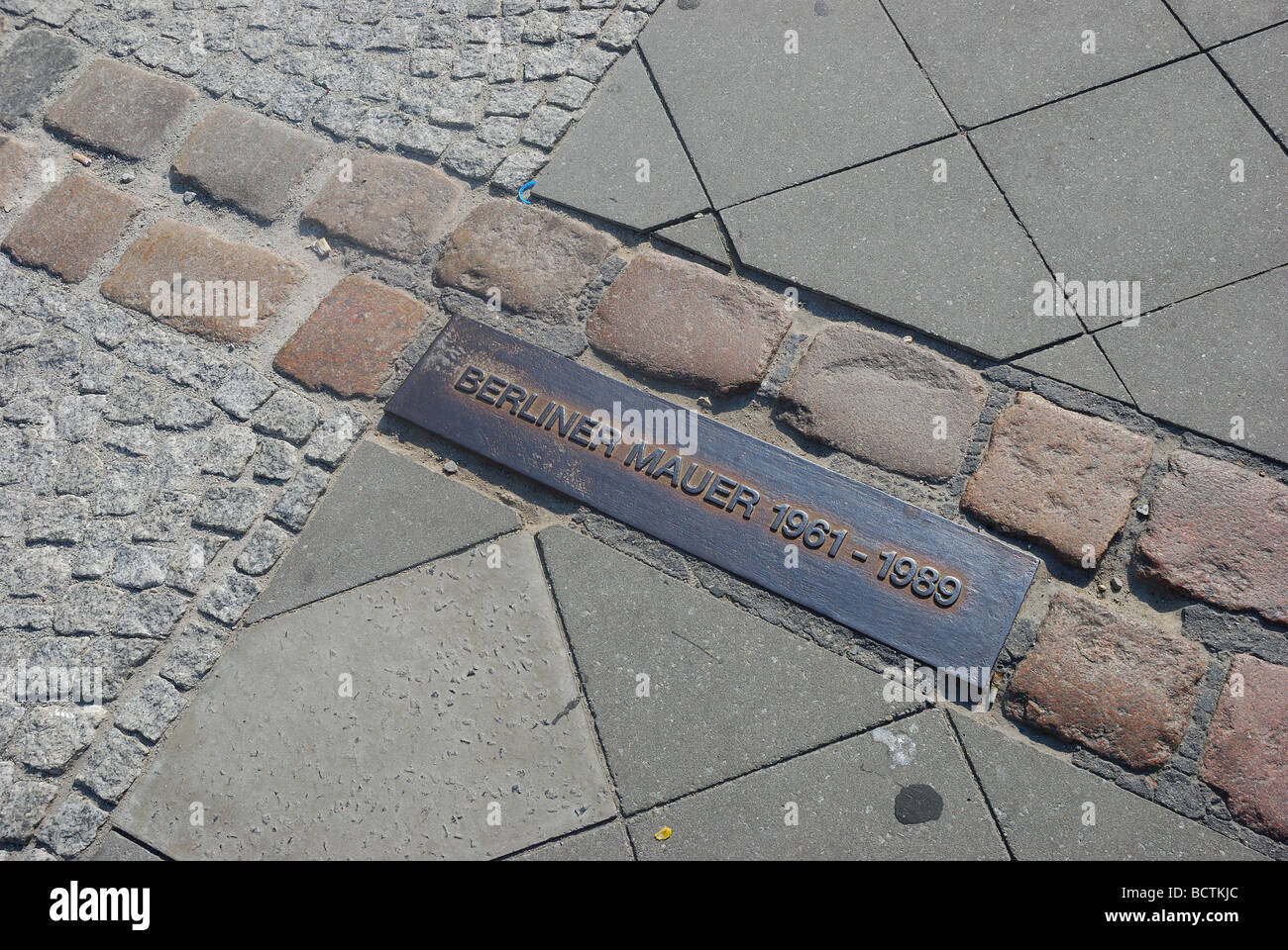 Hitler symbols Banque de photographies et d’images à haute résolution ...