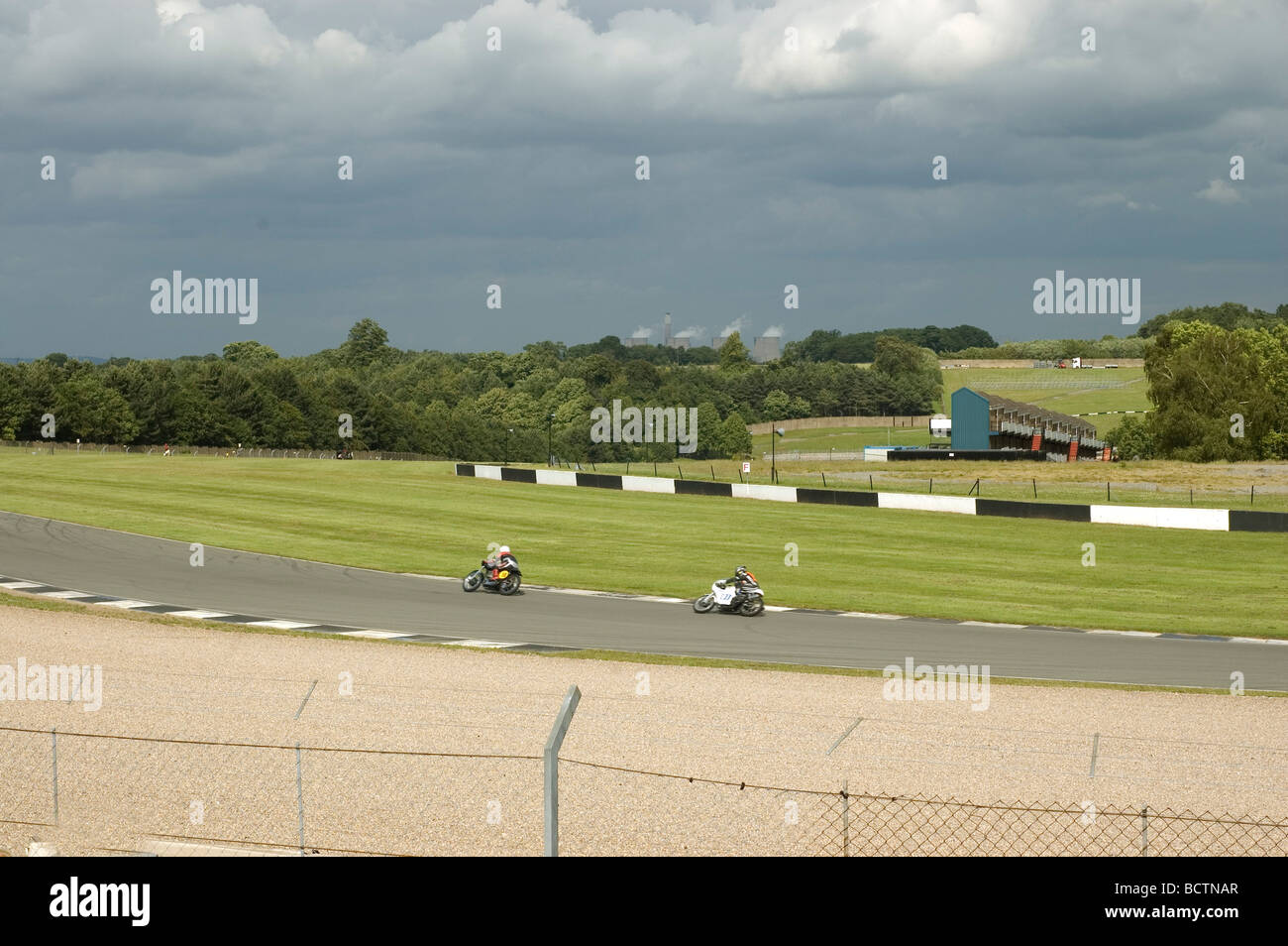 Piste de course de donington park Banque de photographies et d’images à ...
