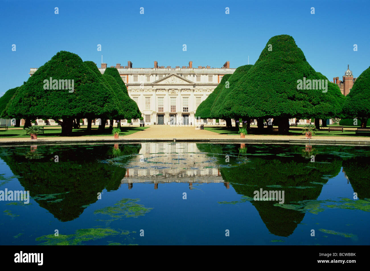 Hampton court palace à londres Banque de photographies et d’images à ...