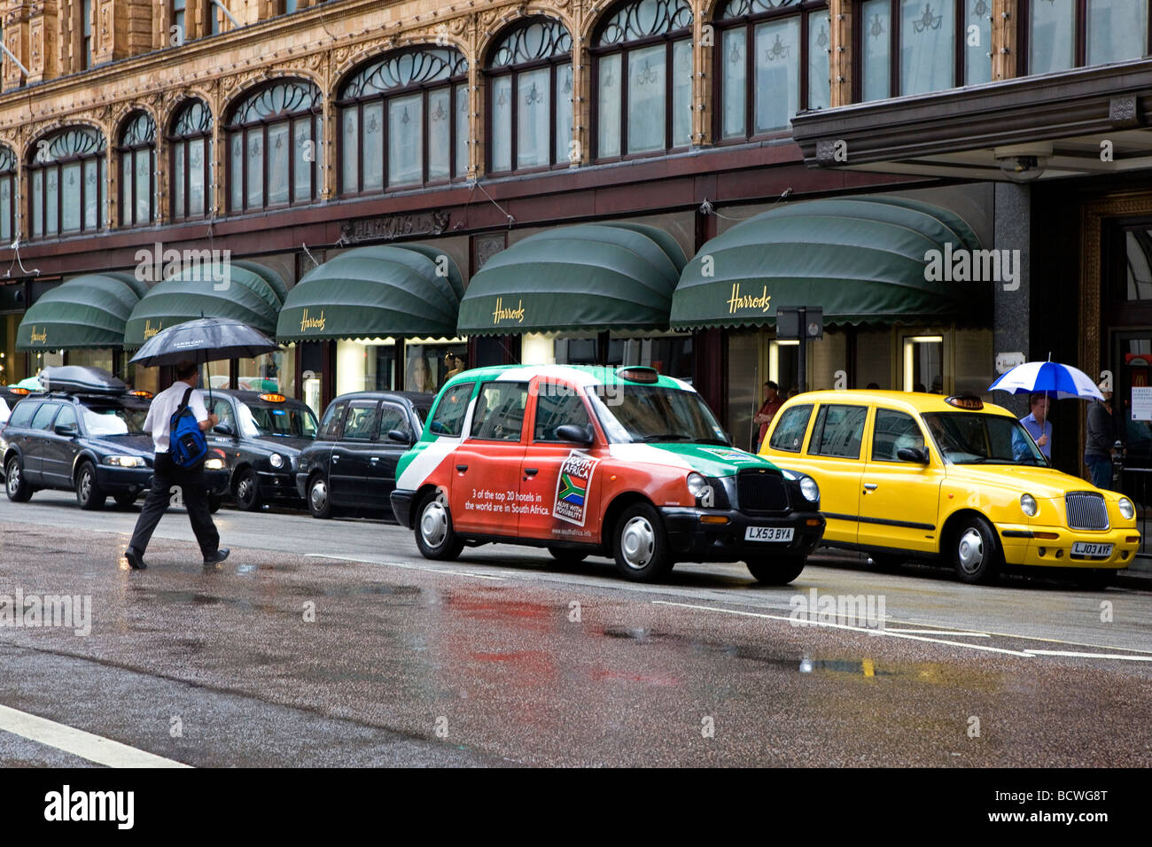 Harrods cab Banque de photographies et d’images à haute résolution - Alamy