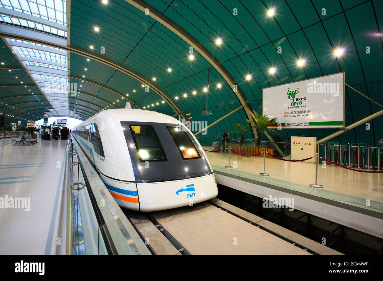 Chemin de fer suspendu Banque de photographies et d’images à haute ...