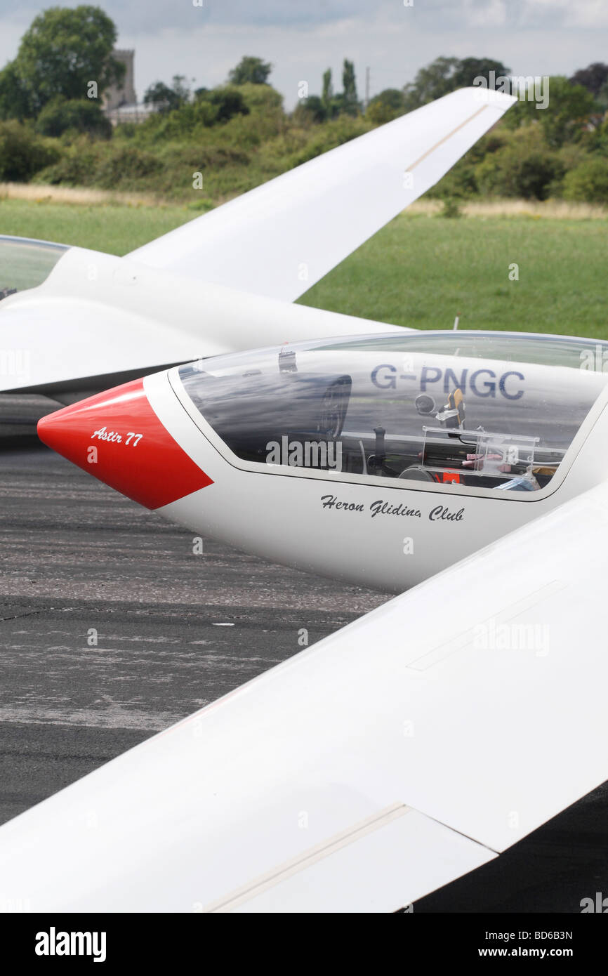 Planeurs monoplaces Banque de photographies et d’images à haute ...