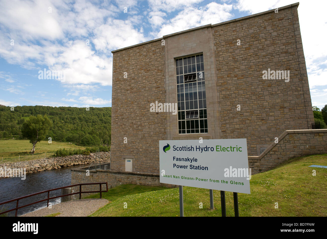Centrale hydroélectrique d'ecosse Banque de photographies et d’images à ...